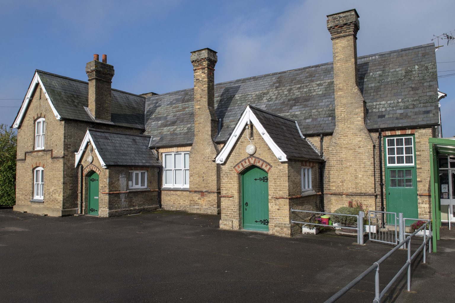 Widford School – Widford Church